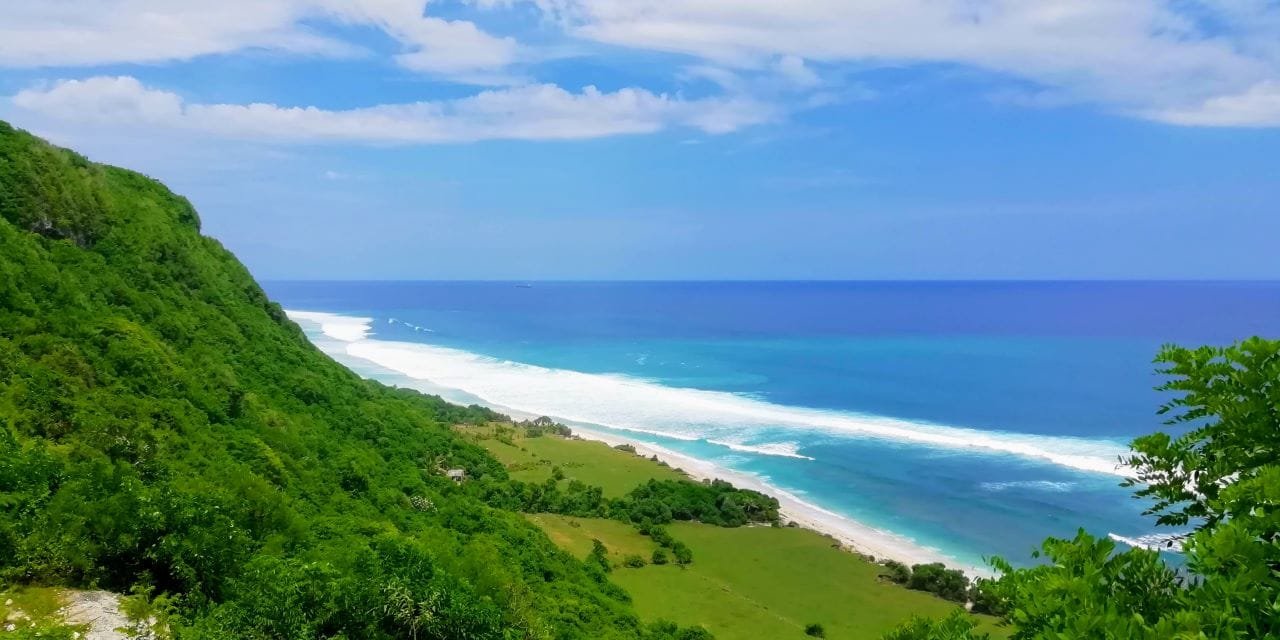 Nyang Nyang Beach: Bali's Paradise for a Surf and Relaxation